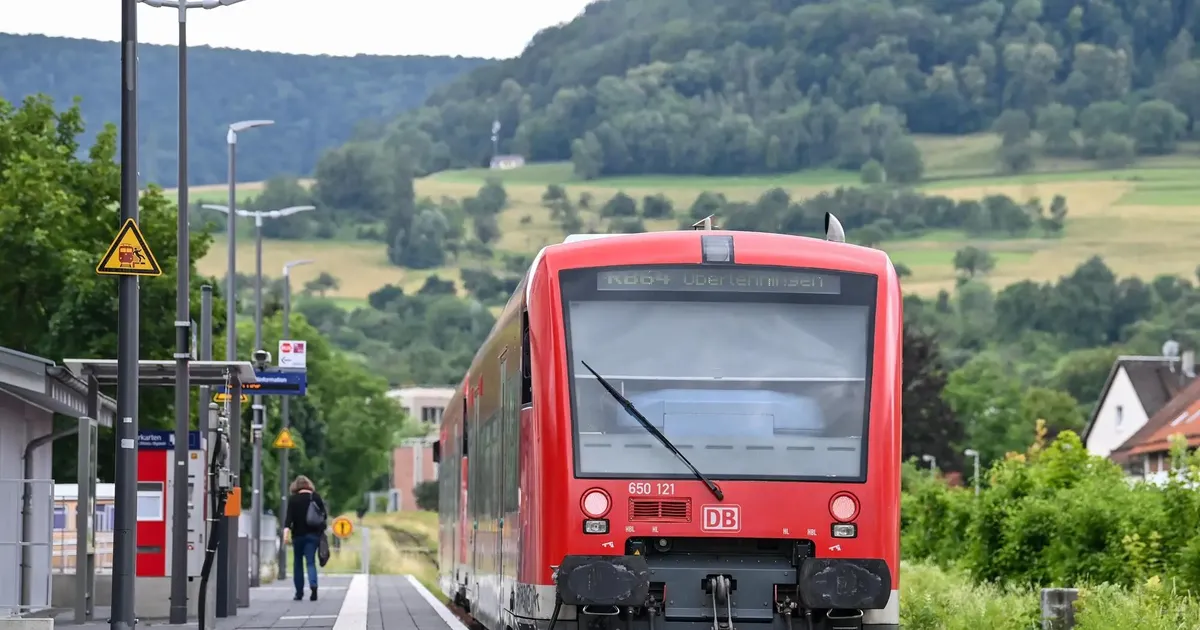 Teckbahn soll ab Samstag wieder fahren - Kirchheim - Teckbote