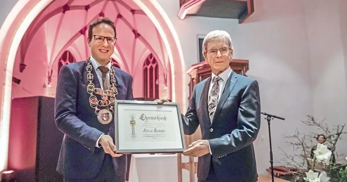 Nürtingens Alt-OB Alfred Bachofer: Der neue Ehrenbürger lobt die ...