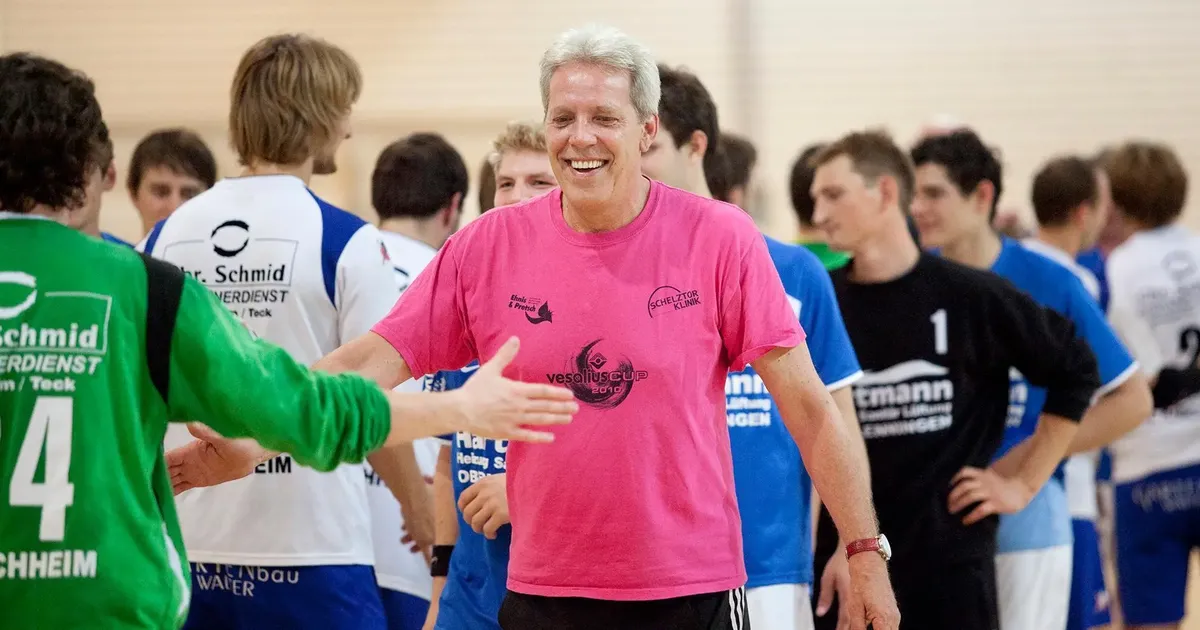 Trauer um den ehemaligen Lenninger Trainer Klaus Wöller - Lokalsport ...