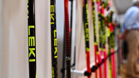 Neuer Wanderstock von Leki: Mit Hanf durch Wald und Flur - Kirchheim ...