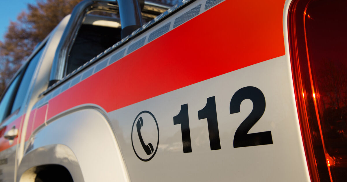 Brand in Fertigungshalle - Blaulicht - Teckbote